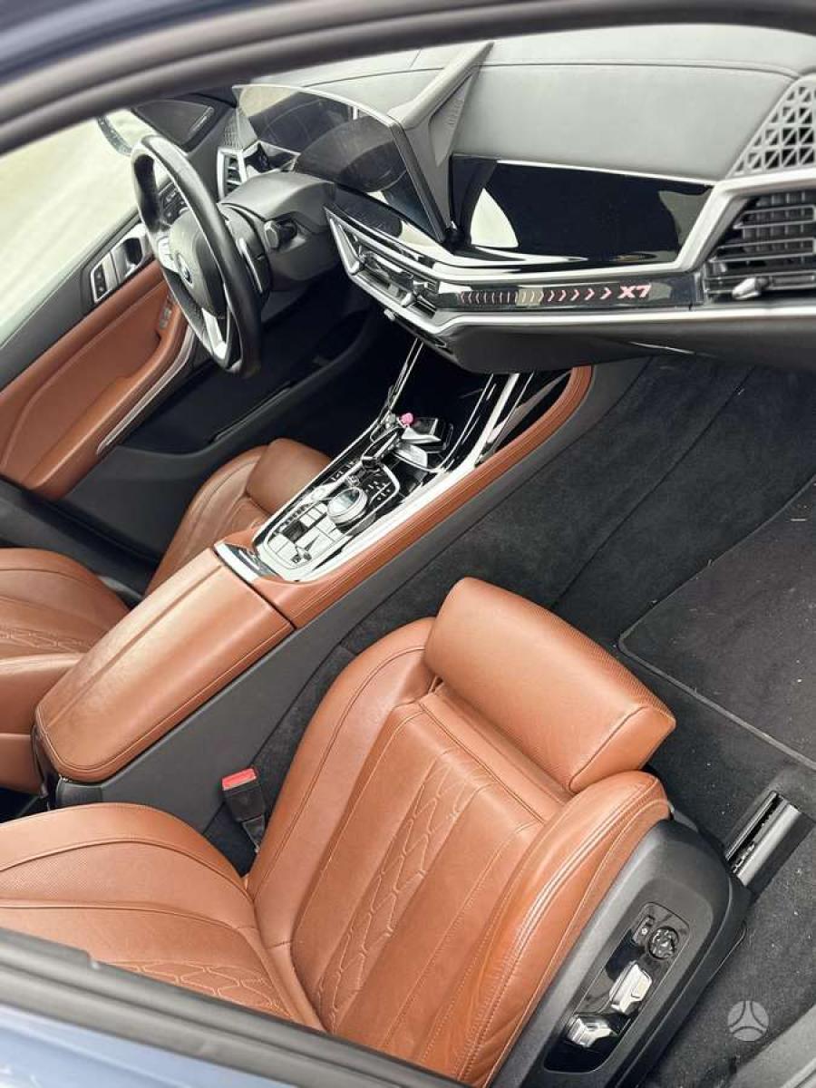 BMW X7 2023 Marijampole, ar dzinēja tilpumu 3.00 L un nobraukumu 62 tūkst. km par 59999 €, foto 12 vietnē AUTOMOTO.COM.LV
