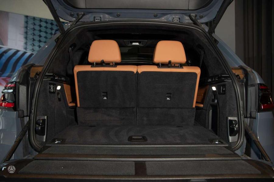 BMW X7 2023 Kauņa, ar dzinēja tilpumu 3.00 L un nobraukumu 52 tūkst. km par 89991 €, foto 25 vietnē AUTOMOTO.COM.LV