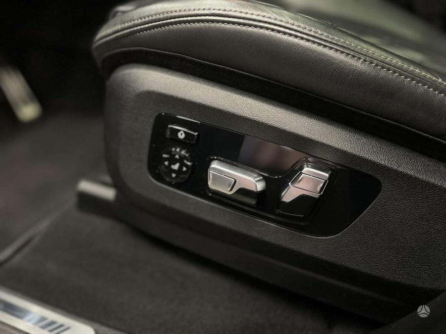БМВ X7 2023 в Клайпеда, объемом двигателя 3.00 л и пробегом 129 тыс. км за 77771 €, фото 24 на AUTOMOTO.COM.LV