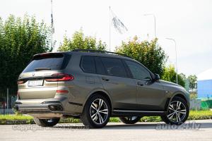 BMW X7 2023 Tartu, ar dzinēja tilpumu 3.00 L un nobraukumu 25 tūkst. km par 96000 €, foto 10 vietnē AUTOMOTO.COM.LV