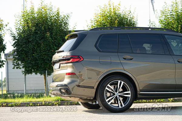 BMW X7 2023 in Tartu on AUTOMOTO.COM.LV BMW X7 2023 in Tartu, with an engine capacity of 3.00 L and mileage of 25 thousand km for 96000 €, photo 11 on AUTOMOTO.COM.LV