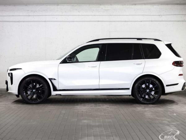 BMW X7 2024 Viļņa, ar dzinēja tilpumu 4.40 L un nobraukumu 27 tūkst. km par 102000 €, foto 2 vietnē AUTOMOTO.COM.LV