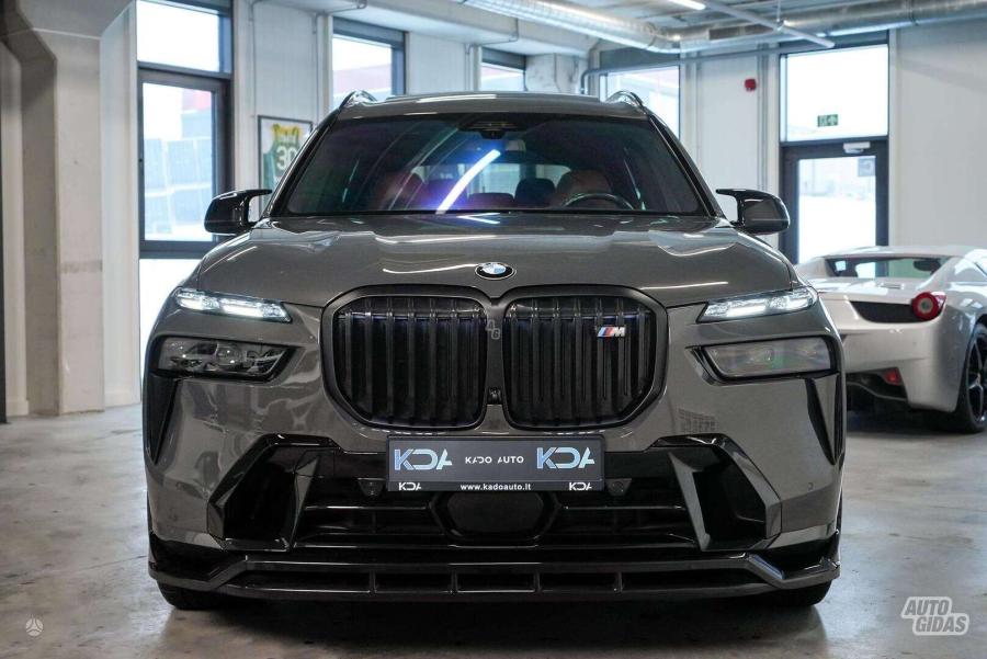 BMW X7 2024 in Marijampole, with an engine capacity of 4.40 L and mileage of 49 thousand km for 133950 €, photo 4 on AUTOMOTO.COM.LV