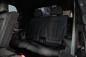 BMW X7 2024 in Kaunas, with an engine capacity of 3.00 L and mileage of 29 thousand km for 86300 €, photo 26 on AUTOMOTO.COM.LV