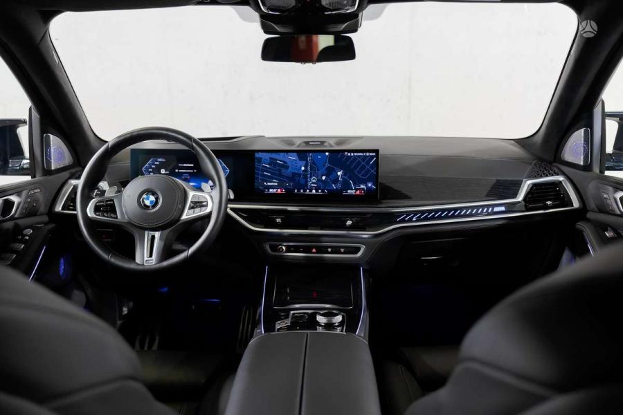 BMW X7 2024 in Vilnius, with an engine capacity of 4.40 L and mileage of 21 thousand km for 94991 €, photo 17 on AUTOMOTO.COM.LV