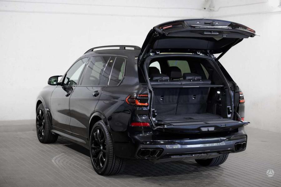 BMW X7 2024 in Vilnius, with an engine capacity of 4.40 L and mileage of 21 thousand km for 94991 €, photo 39 on AUTOMOTO.COM.LV