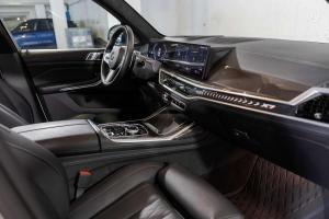 BMW X7 2024 Viļņa, ar dzinēja tilpumu 3.00 L un nobraukumu 79 tūkst. km par 86771 €, foto 22 vietnē AUTOMOTO.COM.LV