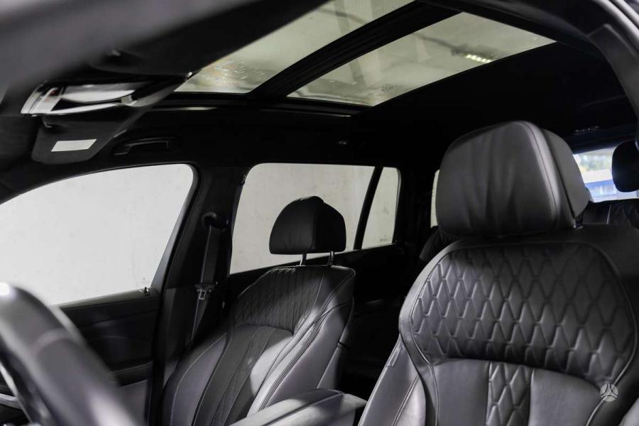 BMW X7 2024 Viļņa, ar dzinēja tilpumu 3.00 L un nobraukumu 99 tūkst. km par 80991 €, foto 26 vietnē AUTOMOTO.COM.LV