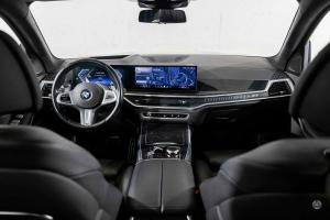 BMW X7 2024 Viļņa, ar dzinēja tilpumu 3.00 L un nobraukumu 99 tūkst. km par 80991 €, foto 32 vietnē AUTOMOTO.COM.LV