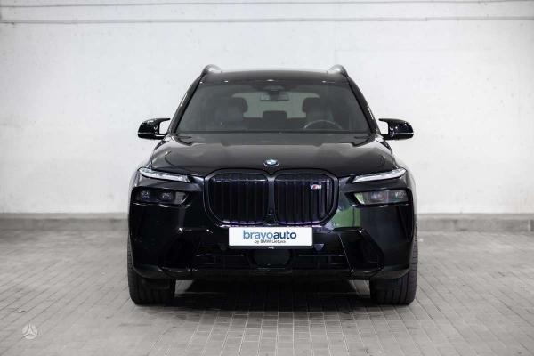BMW X7 2024 in Vilnius, with an engine capacity of 4.40 L and mileage of 58 thousand km for 93993 €, photo 3 on AUTOMOTO.COM.LV