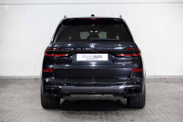 BMW X7 2024 in Vilnius, with an engine capacity of 4.40 L and mileage of 58 thousand km for 93993 €, photo 11 on AUTOMOTO.COM.LV