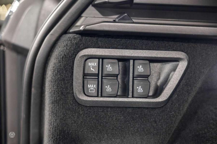 БМВ X7 2024 в Вильнюс, объемом двигателя 4.40 л и пробегом 58 тыс. км за 93993 €, фото 40 на AUTOMOTO.COM.LV