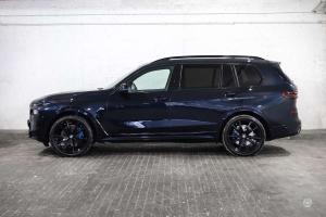BMW X7 2025 in Vilnius, with an engine capacity of 3.00 L and mileage of 26 thousand km for 97671 €, photo 4 on AUTOMOTO.COM.LV
