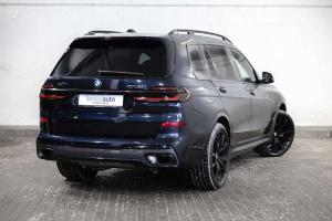 BMW X7 2025 in Vilnius, with an engine capacity of 3.00 L and mileage of 26 thousand km for 97671 €, photo 10 on AUTOMOTO.COM.LV