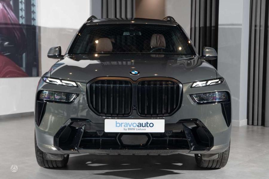 BMW X7 2026 in Kaunas, with an engine capacity of 3.00 L and mileage of 16 thousand km for 95771 €, photo 3 on AUTOMOTO.COM.LV