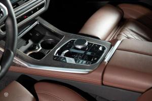 BMW X7 2026 in Kaunas, with an engine capacity of 3.00 L and mileage of 16 thousand km for 95771 €, photo 20 on AUTOMOTO.COM.LV