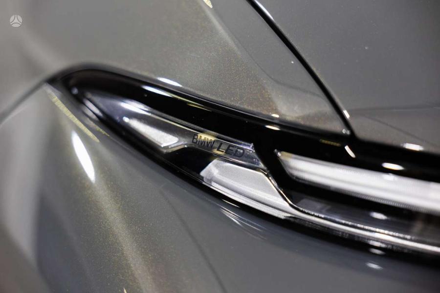 BMW X7 2026 in Vilnius, with an engine capacity of 3.00 L and mileage of 12 thousand km for 99891 €, photo 5 on AUTOMOTO.COM.LV