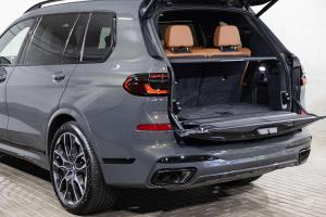 BMW X7 2026 in Vilnius, with an engine capacity of 3.00 L and mileage of 12 thousand km for 99891 €, photo 14 on AUTOMOTO.COM.LV