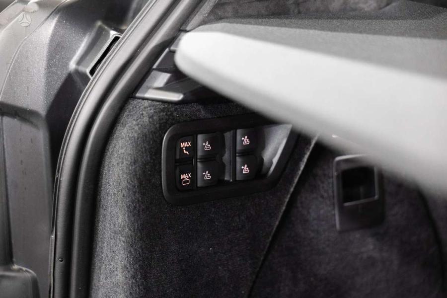 BMW X7 2026 in Vilnius, with an engine capacity of 3.00 L and mileage of 12 thousand km for 99891 €, photo 16 on AUTOMOTO.COM.LV