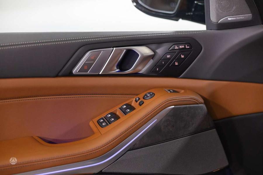 BMW X7 2026 in Vilnius, with an engine capacity of 3.00 L and mileage of 12 thousand km for 99891 €, photo 23 on AUTOMOTO.COM.LV