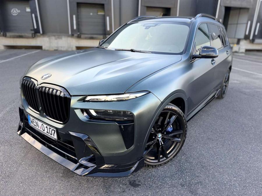 Green BMW X7 2020 in Vilnius, with an engine capacity of 3.00 L and mileage of 87 thousand km for 61900 €, photo 4 on AUTOMOTO.COM.LV