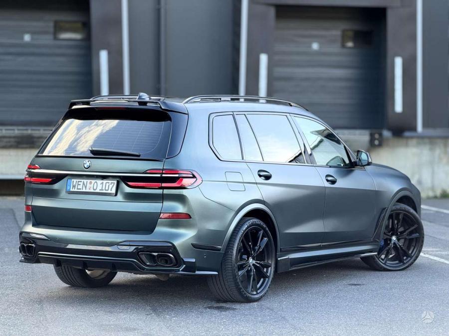 Green BMW X7 2020 in Vilnius, with an engine capacity of 3.00 L and mileage of 87 thousand km for 61900 €, photo 7 on AUTOMOTO.COM.LV