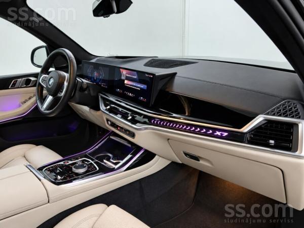 БМВ X7 2023 в Тукумс на AUTOMOTO.COM.LV Зеленый БМВ X7 2023 в Тукумс, объемом двигателя 3.00 л и пробегом 102 тыс. км за 69990 €, фото 3 на AUTOMOTO.COM.LV