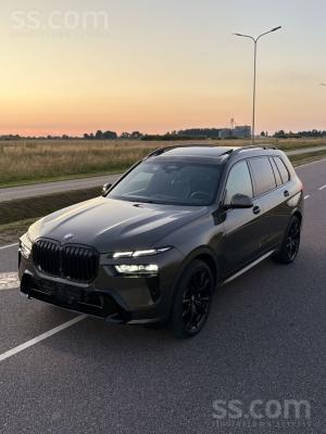 Green BMW X7 2024 in Bauska, with an engine capacity of 4.00 L and mileage of 37 thousand km for 96999 €, photo 9 on AUTOMOTO.COM.LV