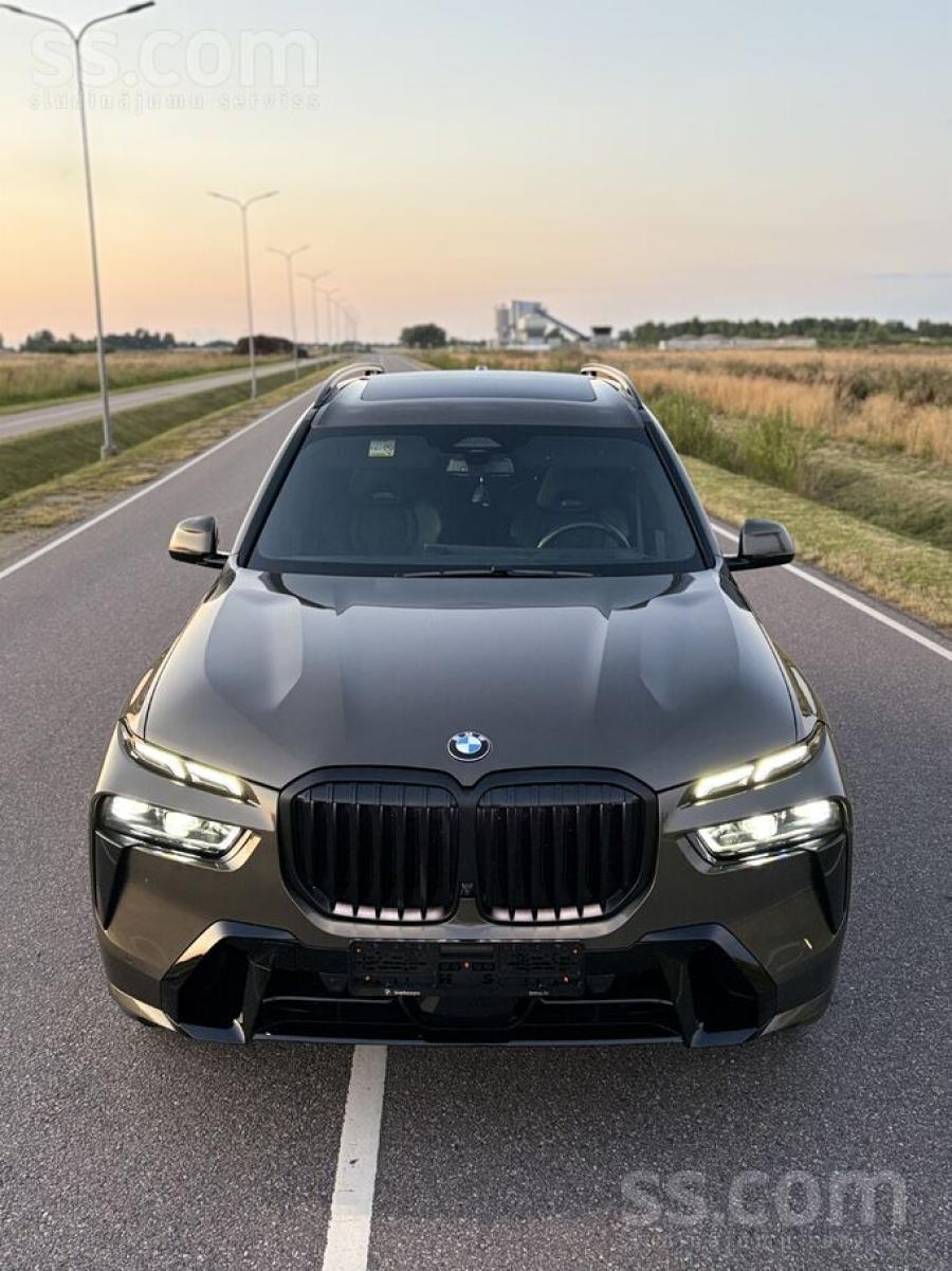 Green BMW X7 2024 in Bauska, with an engine capacity of 4.00 L and mileage of 37 thousand km for 96999 €, photo 25 on AUTOMOTO.COM.LV
