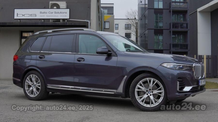Pelēks BMW X7 2019 Tallina, ar dzinēja tilpumu 3.00 L un nobraukumu 95 tūkst. km par 59900 €, foto 1 vietnē AUTOMOTO.COM.LV