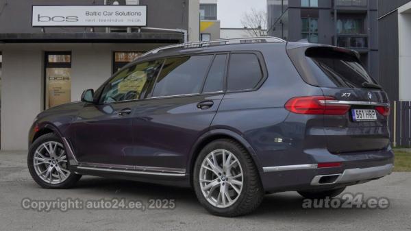 Pelēks BMW X7 2019 Tallina, ar dzinēja tilpumu 3.00 L un nobraukumu 95 tūkst. km par 59900 €, foto 4 vietnē AUTOMOTO.COM.LV