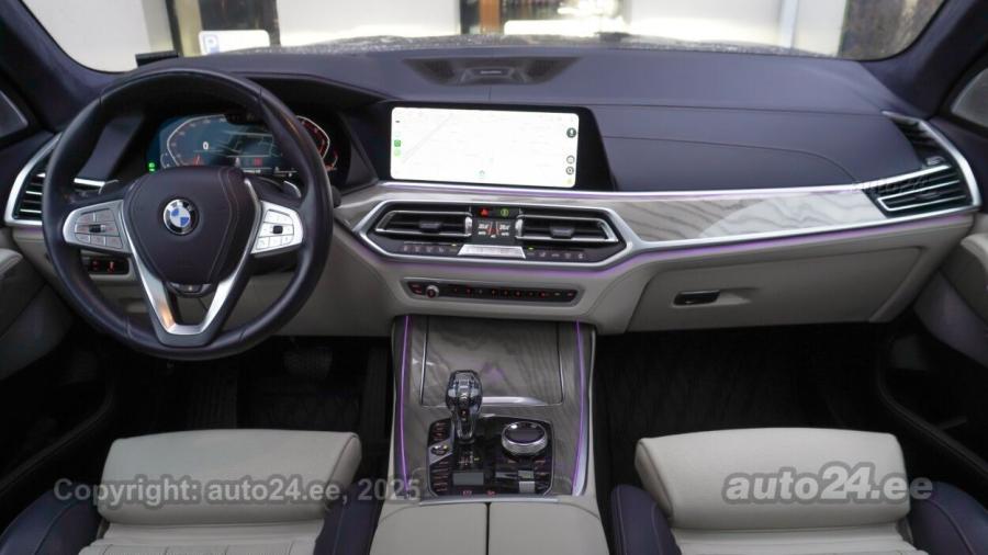 Pelēks BMW X7 2019 Tallina, ar dzinēja tilpumu 3.00 L un nobraukumu 95 tūkst. km par 59900 €, foto 12 vietnē AUTOMOTO.COM.LV