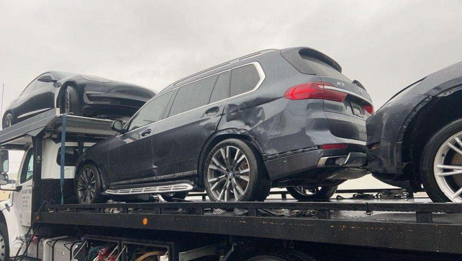Grey BMW X7 2019 in Vilnius, with an engine capacity of 3.00 L and mileage of 110 thousand km for 28500 €, photo 6 on AUTOMOTO.COM.LV