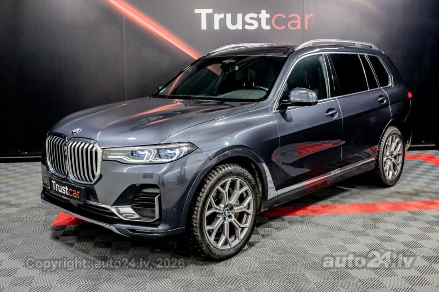 Grey BMW X7 2019 in Parnu, with an engine capacity of 3.00 L and mileage of 204 thousand km for 45000 €, photo 1 on AUTOMOTO.COM.LV