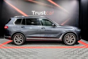 Grey BMW X7 2019 in Parnu, with an engine capacity of 3.00 L and mileage of 204 thousand km for 45000 €, photo 10 on AUTOMOTO.COM.LV