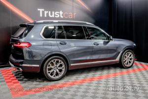 Grey BMW X7 2019 in Parnu, with an engine capacity of 3.00 L and mileage of 204 thousand km for 45000 €, photo 11 on AUTOMOTO.COM.LV