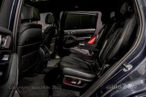 Grey BMW X7 2019 in Parnu, with an engine capacity of 3.00 L and mileage of 204 thousand km for 45000 €, photo 16 on AUTOMOTO.COM.LV