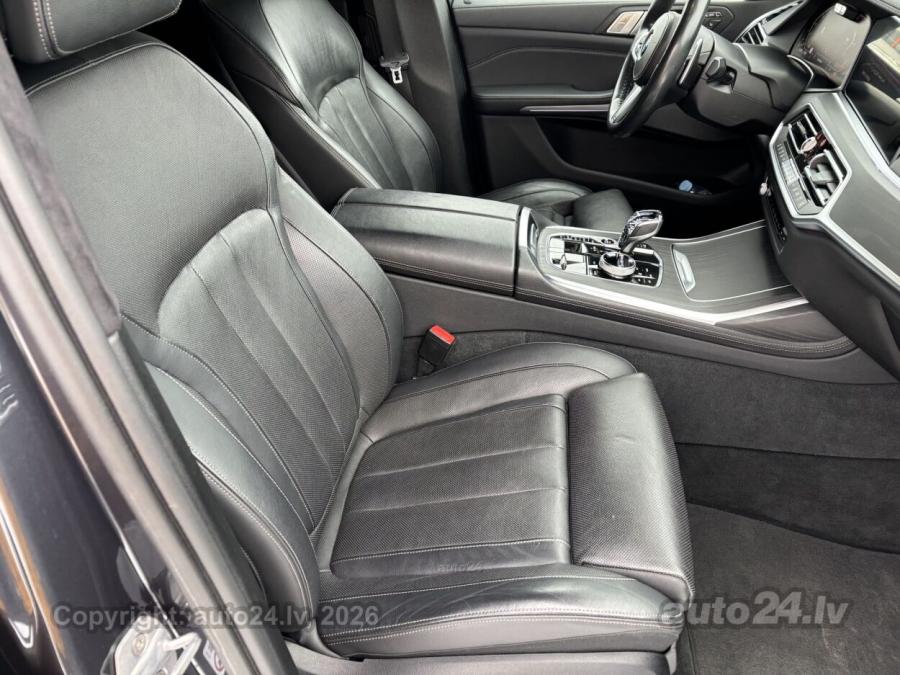 Grey BMW X7 2019 in Tartu, with an engine capacity of 3.00 L and mileage of 92 thousand km for 64500 €, photo 14 on AUTOMOTO.COM.LV
