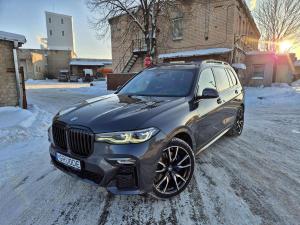 Pelēks BMW X7 2019 Utena, ar dzinēja tilpumu 2.99 L un nobraukumu 208 tūkst. km par 49990 €, foto  vietnē AUTOMOTO.COM.LV
