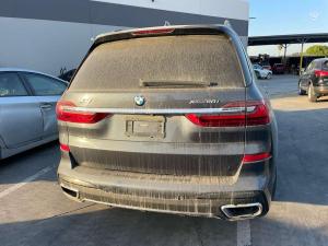 Pelēks BMW X7 2019 Ukmergė, ar dzinēja tilpumu 4.40 L un nobraukumu 73 tūkst. km par 37777 €, foto 2 vietnē AUTOMOTO.COM.LV