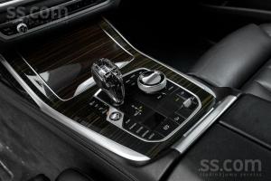 Серый БМВ X7 2019 в Рига, объемом двигателя 3.00 л и пробегом 119 тыс. км за 50200 €, фото 15 на AUTOMOTO.COM.LV