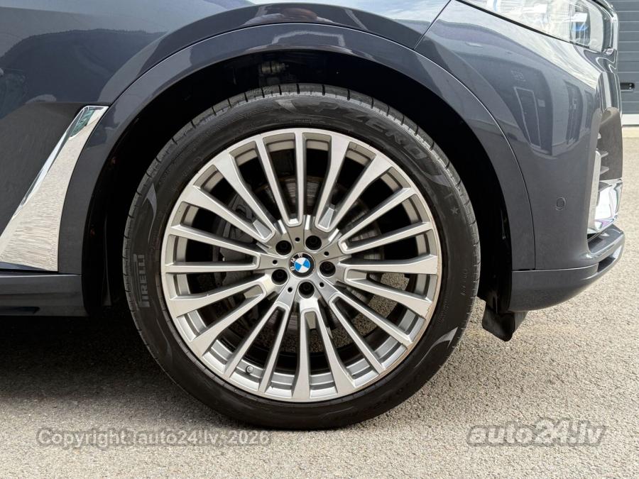 Pelēks BMW X7 2019 Tallina, ar dzinēja tilpumu 3.00 L un nobraukumu 98 tūkst. km par 55499 €, foto 10 vietnē AUTOMOTO.COM.LV
