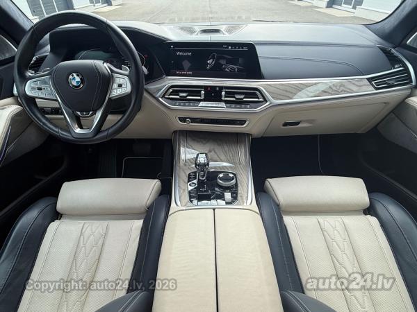 Pelēks BMW X7 2019 Tallina, ar dzinēja tilpumu 3.00 L un nobraukumu 98 tūkst. km par 55499 €, foto 10 vietnē AUTOMOTO.COM.LV