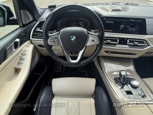 Pelēks BMW X7 2019 Tallina, ar dzinēja tilpumu 3.00 L un nobraukumu 98 tūkst. km par 55499 €, foto 12 vietnē AUTOMOTO.COM.LV