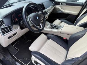 Pelēks BMW X7 2019 Tallina, ar dzinēja tilpumu 3.00 L un nobraukumu 98 tūkst. km par 55499 €, foto 14 vietnē AUTOMOTO.COM.LV