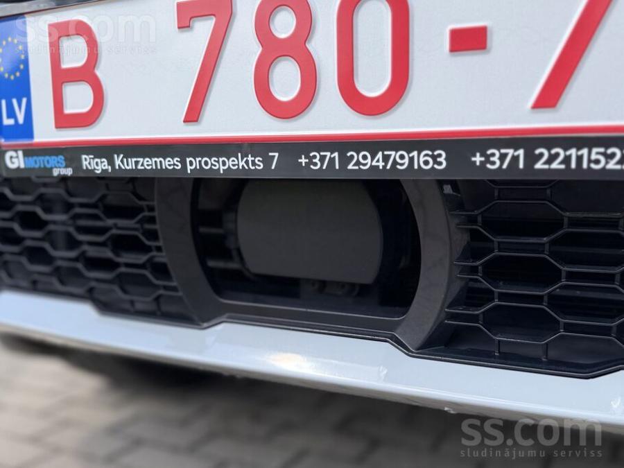 Grey BMW X7 2019 in Riga, with an engine capacity of 3.00 L and mileage of 168 thousand km for 51900 €, photo 30 on AUTOMOTO.COM.LV