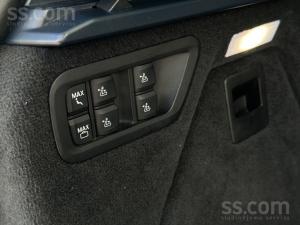 Grey BMW X7 2019 in Riga, with an engine capacity of 3.00 L and mileage of 111 thousand km for 52900 €, photo 22 on AUTOMOTO.COM.LV