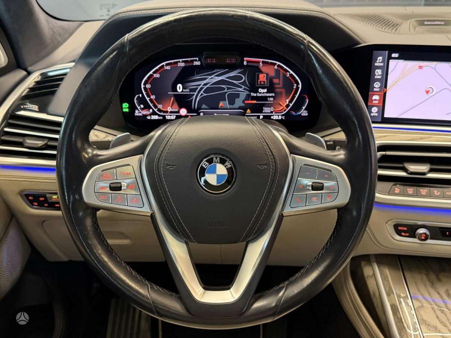 Grey BMW X7 2019 in Kaunas, with an engine capacity of 2.99 L and mileage of 232 thousand km for 46990 €, photo 16 on AUTOMOTO.COM.LV