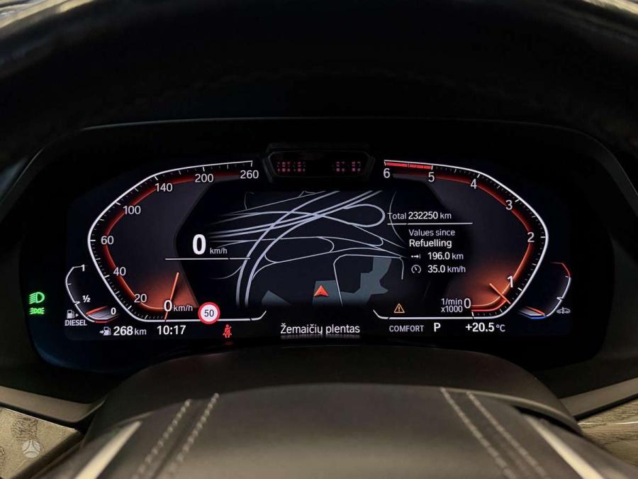 Grey BMW X7 2019 in Kaunas, with an engine capacity of 2.99 L and mileage of 232 thousand km for 46990 €, photo 35 on AUTOMOTO.COM.LV