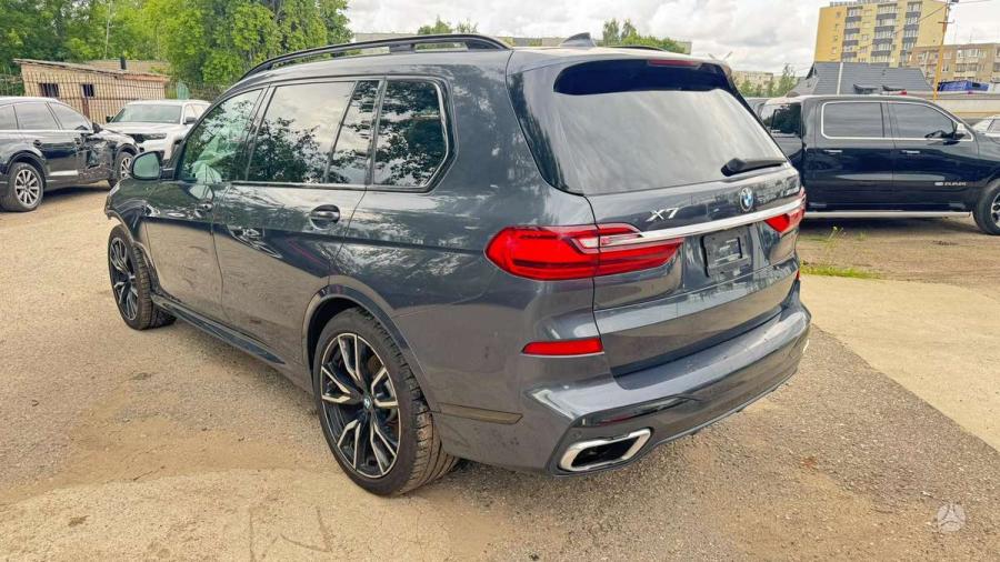 Pelēks BMW X7 2019 Ukmergė, ar dzinēja tilpumu 4.40 L un nobraukumu 73 tūkst. km par 32999 €, foto 9 vietnē AUTOMOTO.COM.LV